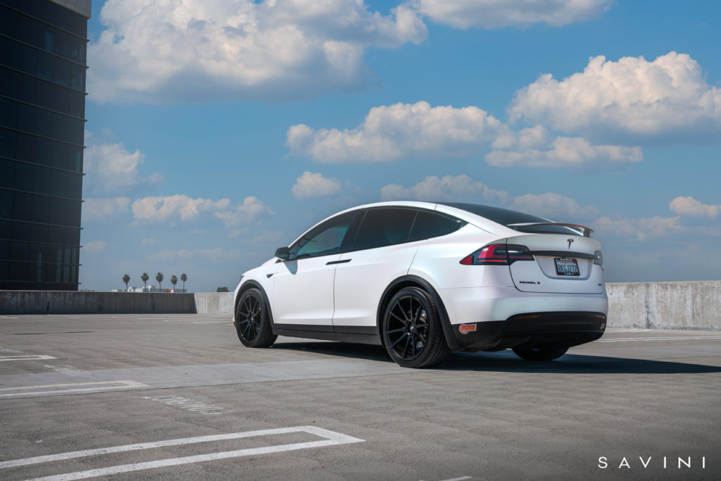 Tesla Model X | BM12 | Savini Wheels - Savini Wheels