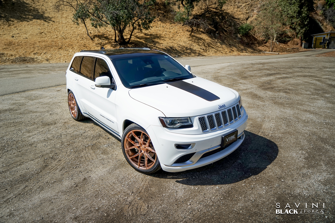 BM14 Brushed Silver - Savini Wheels